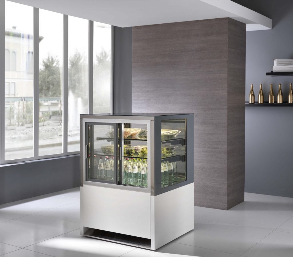 TORTUGA_Selfservice refrigerated display case_open | Advanced Gourmet